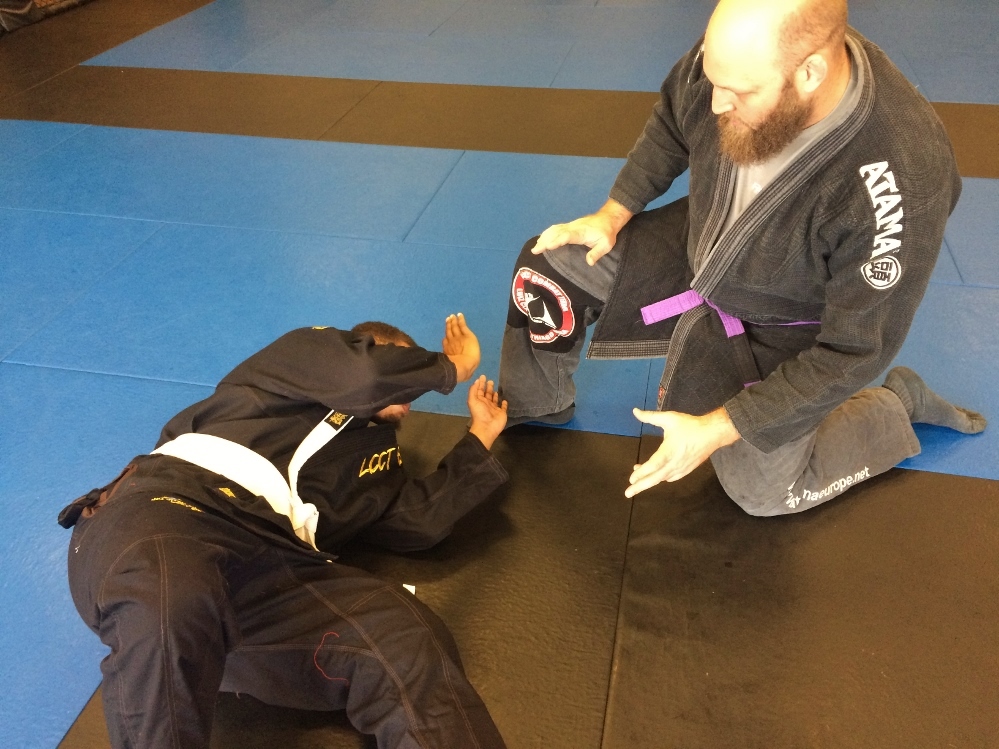 BEGINNER ADULT JIU-JITSU | Rothwell MMA